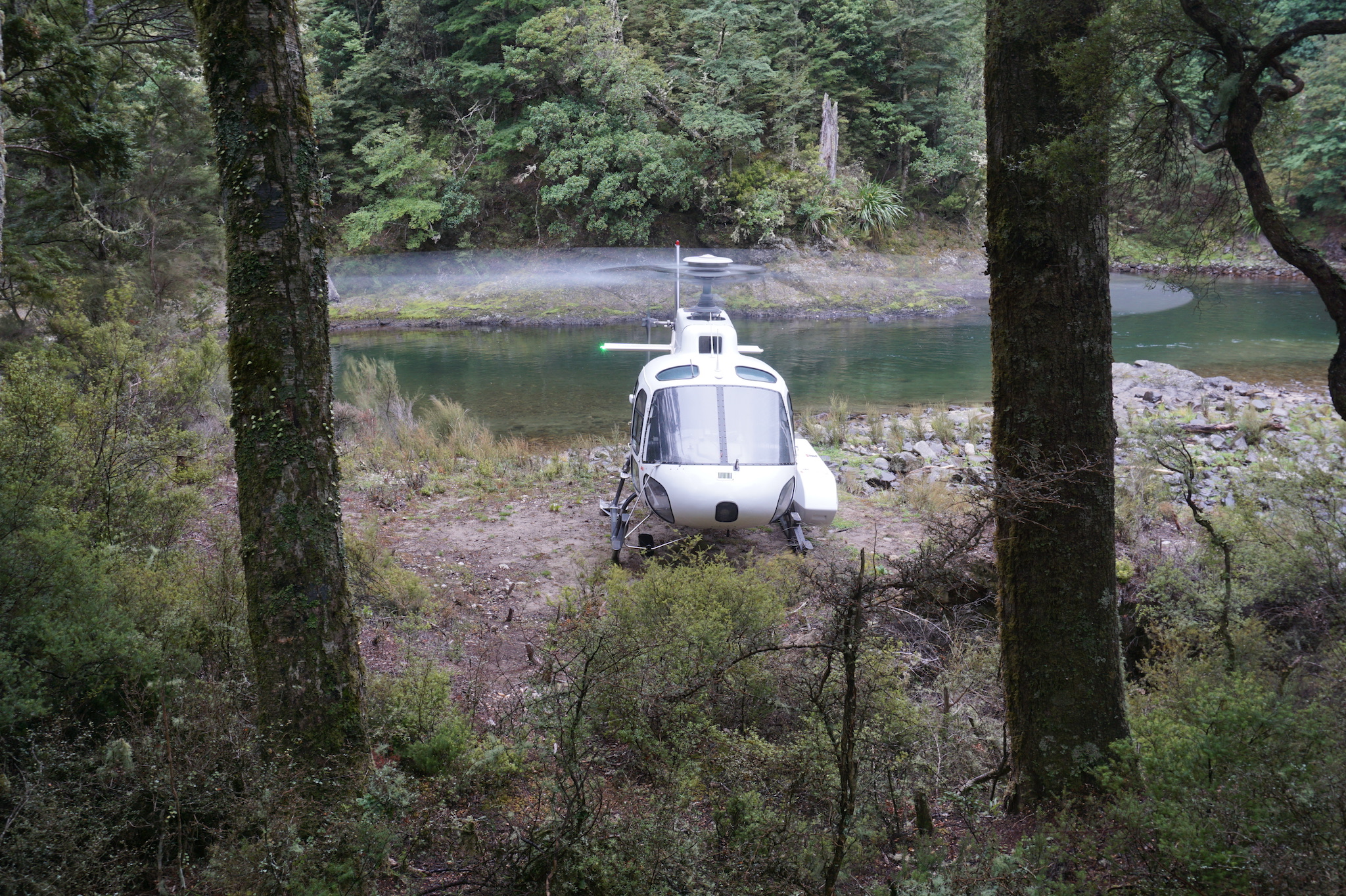 Helisika – Taupo NZ Helicopter Hunting & Fishing Charters
